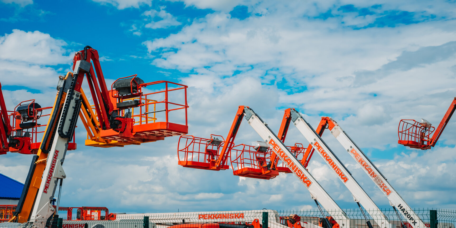 (29 CFR 1910) Subpart F – Powered Platforms, Manlifts, and VehicleMounted Work Platforms - OSHA ...